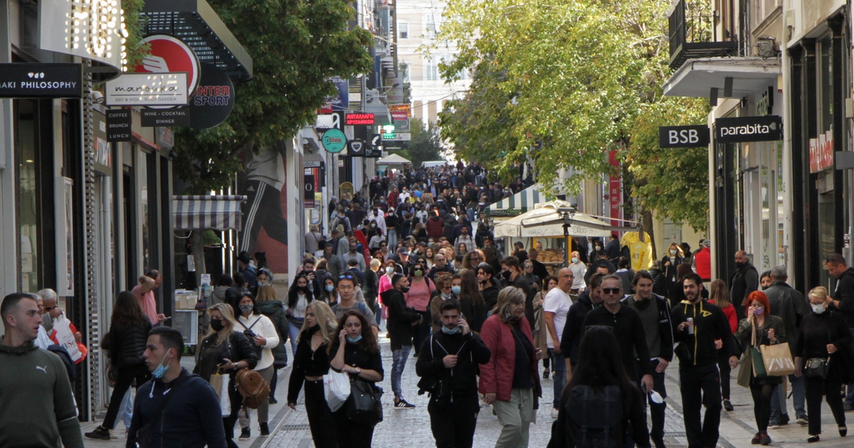 Το ηλεκτρονικό εμπόριο πιέζει τις αξίες καταστημάτων | BLUEKEY EDITORIAL